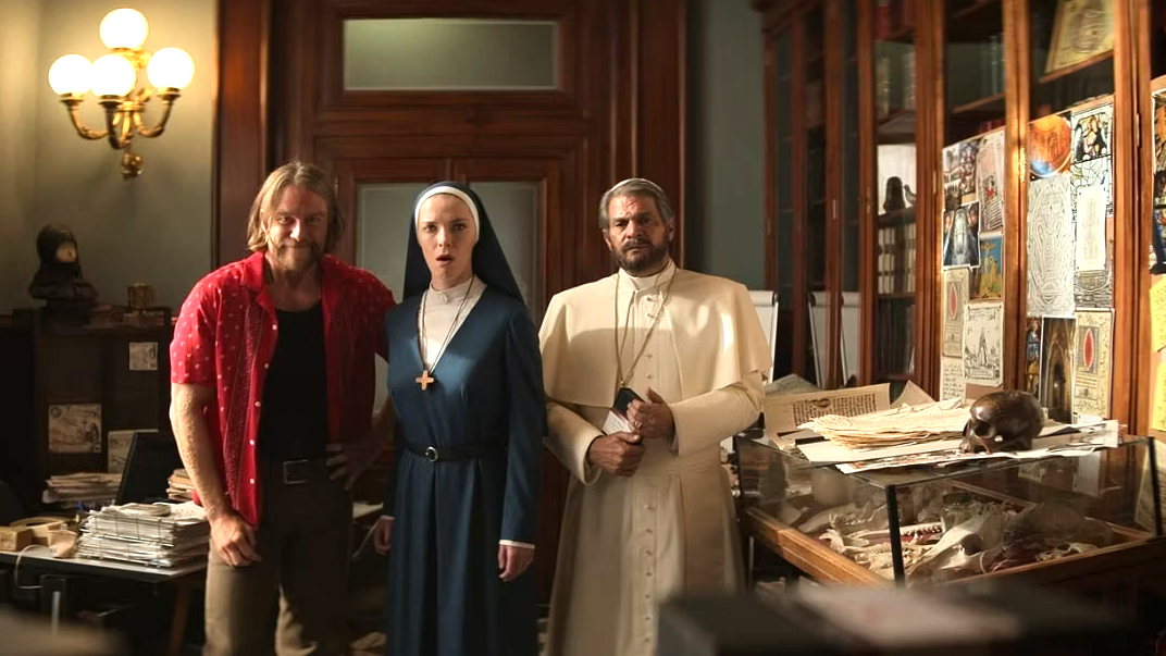 Mrs. Davis – Eine Nonne, eine K.I. und Jesus kocht Falafel